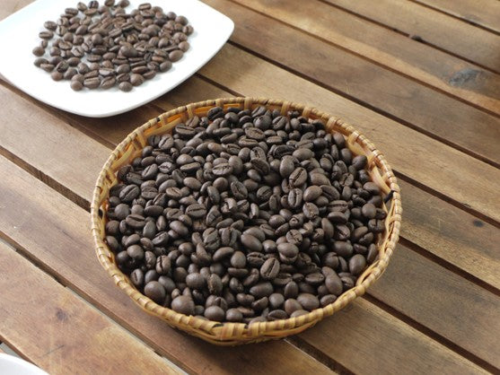 The Enduring Appeal of Robusta Coffee Beans – Aveek Coffee Co.